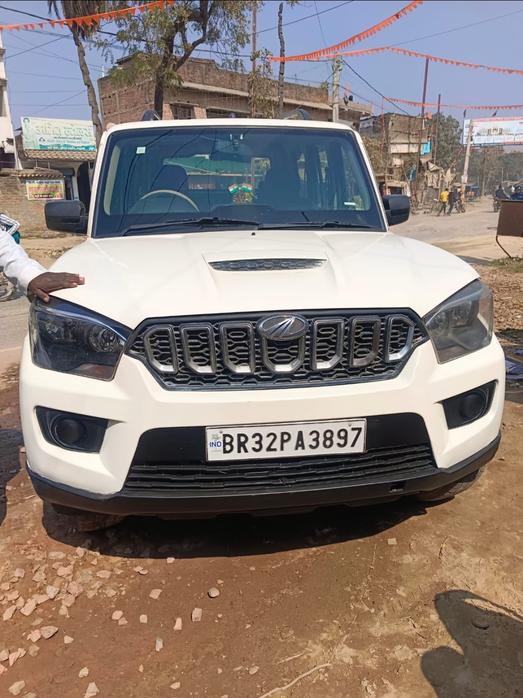 Mahindra Scorpio S3 2Wd - Mahindra First Choice