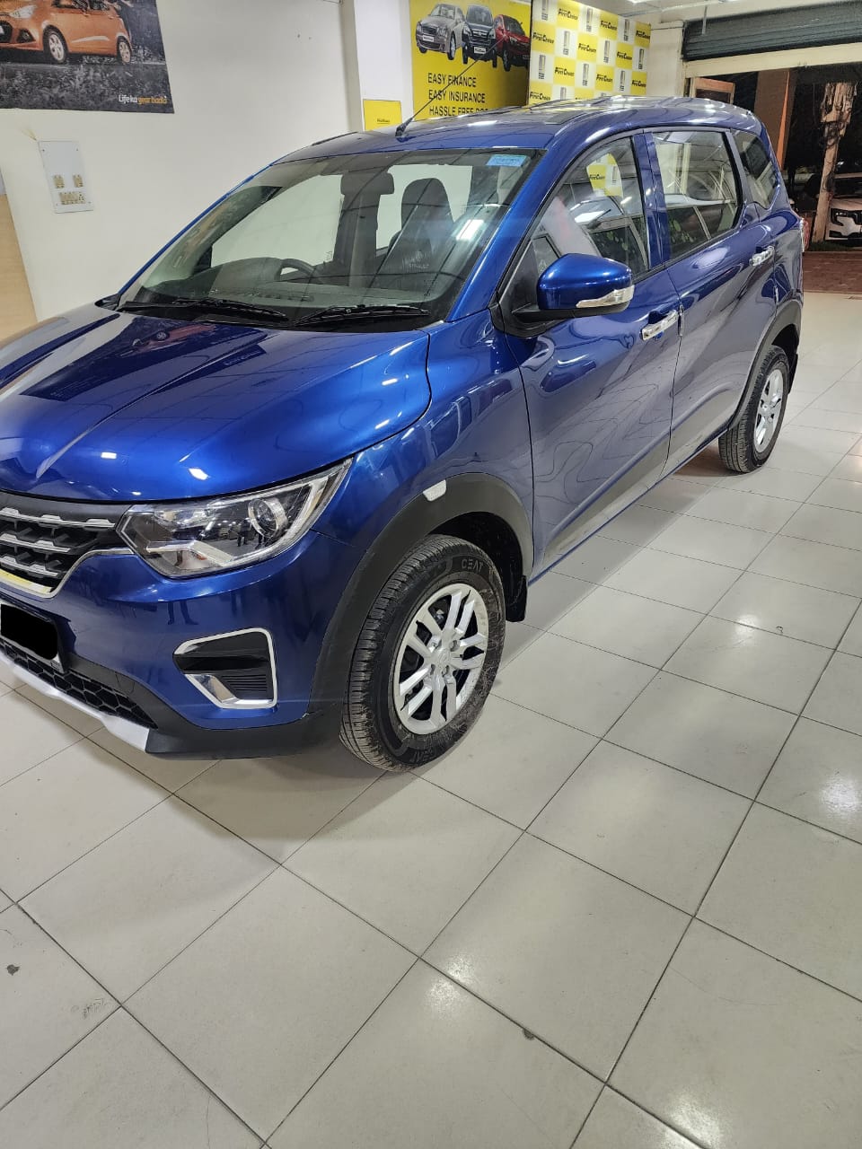 Used Renault Triber RXL in Amritsar 2021 model, India at Best Price.