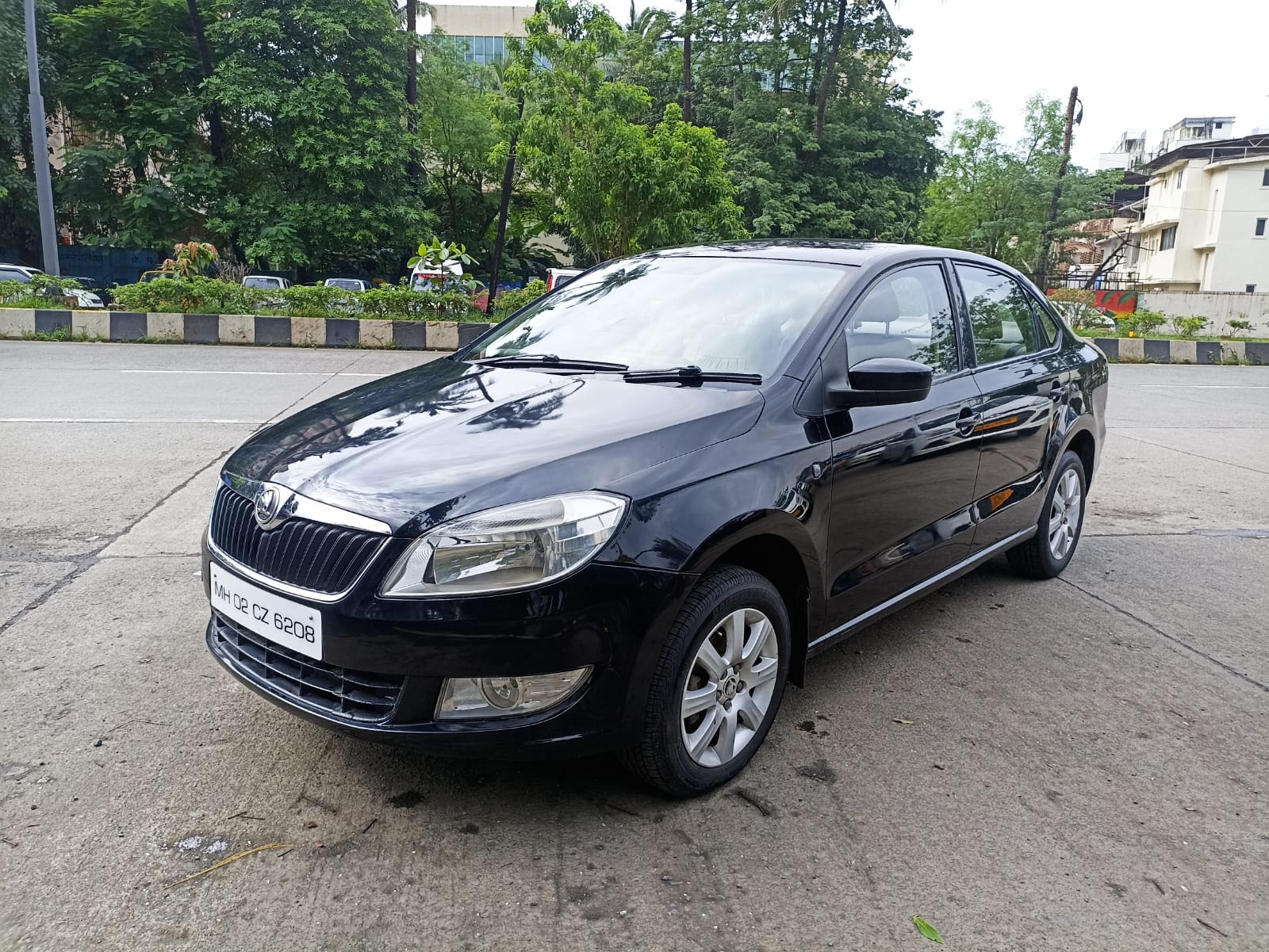 Used Skoda Rapid 1.6 MPI Ambition Petrol BS IV in Mumbai 2013 model ...