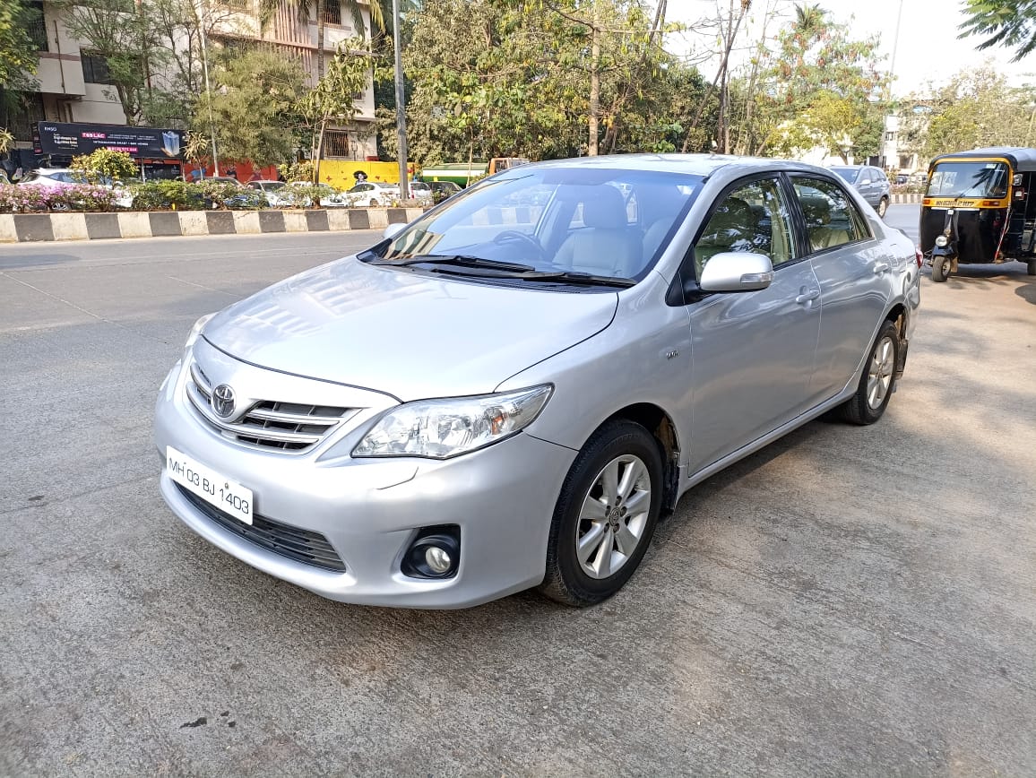 Used Toyota Corolla Altis 1.8 VL in Mumbai 2013 model, India at Best Price.