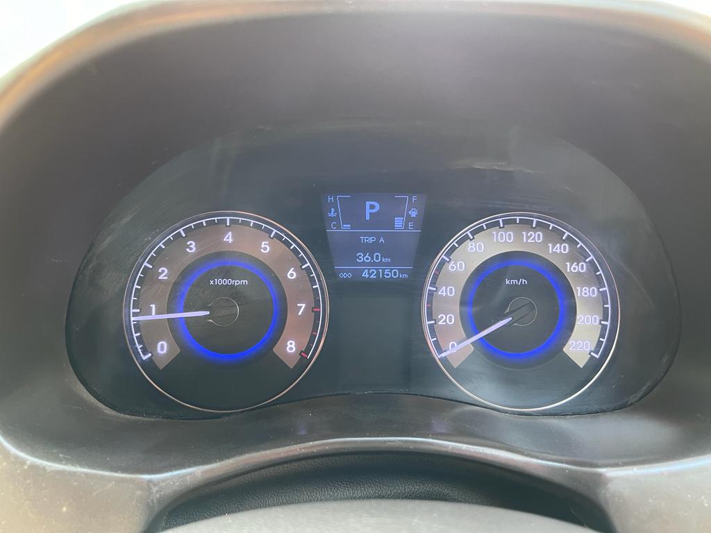 Hyundai Verna Fluidic 1.6 Sx Vtvt Opt At - Mahindra First Choice