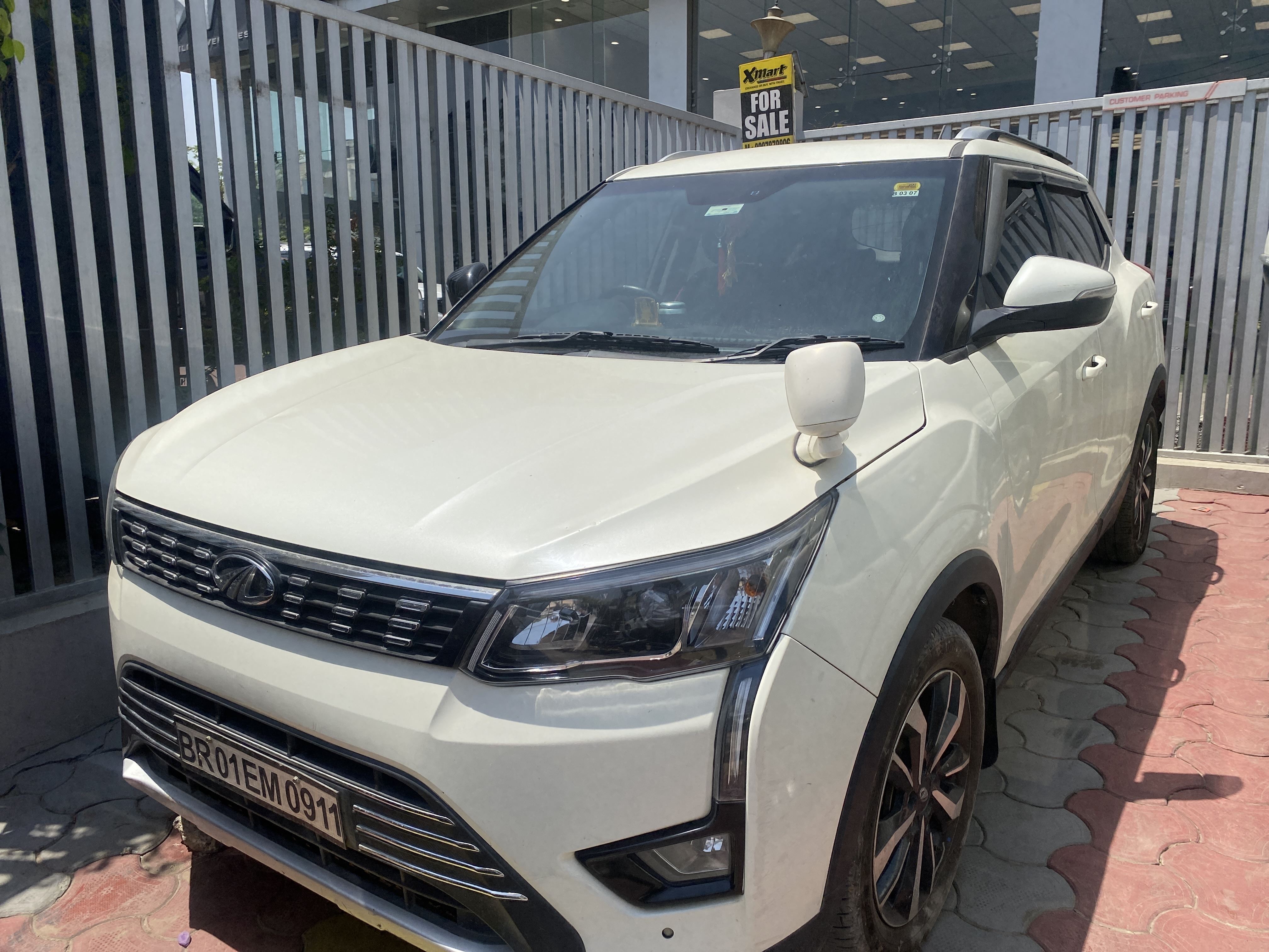 Used Mahindra XUV300 W8 (O) Diesel BS IV in Patna 2019 model, India at ...