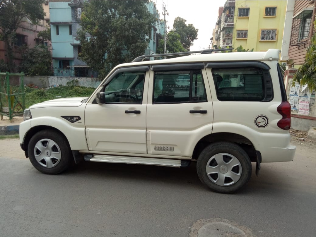 Used Mahindra Scorpio S5 in Kolkata 2020 model, India at Best Price.