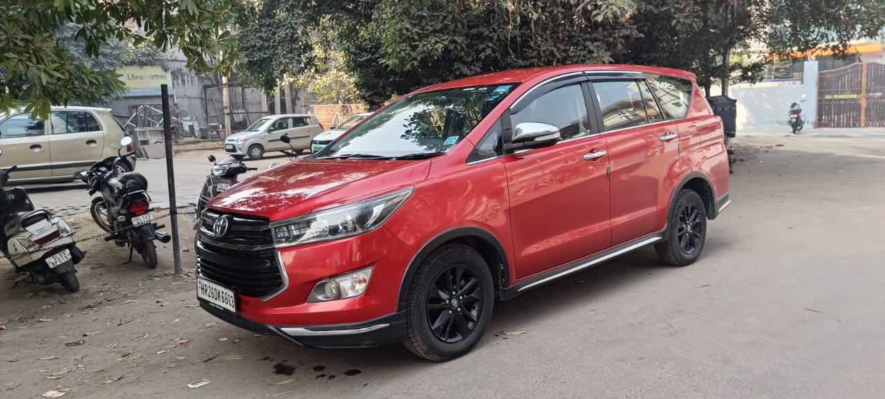 Used Toyota Innova Crysta Touring Sport Petrol AT in Noida 2017 model ...
