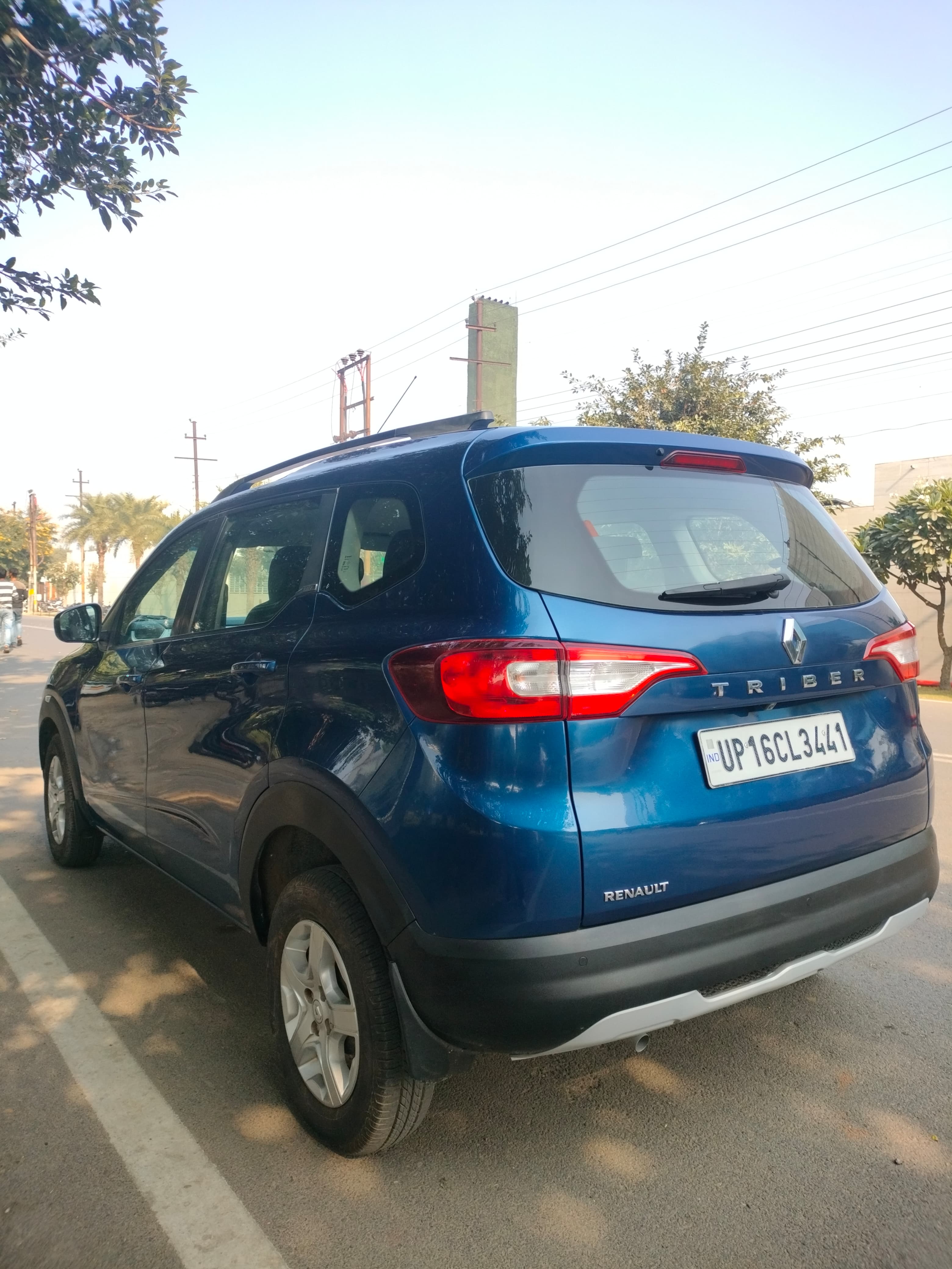 Renault Triber(2019-2020) Rxz - Mahindra First Choice