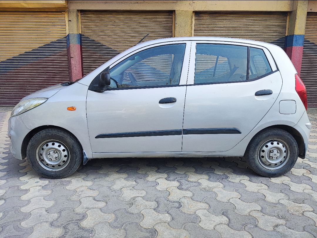 Hyundai I10 Era 1.1 1Rde2 - Mahindra First Choice