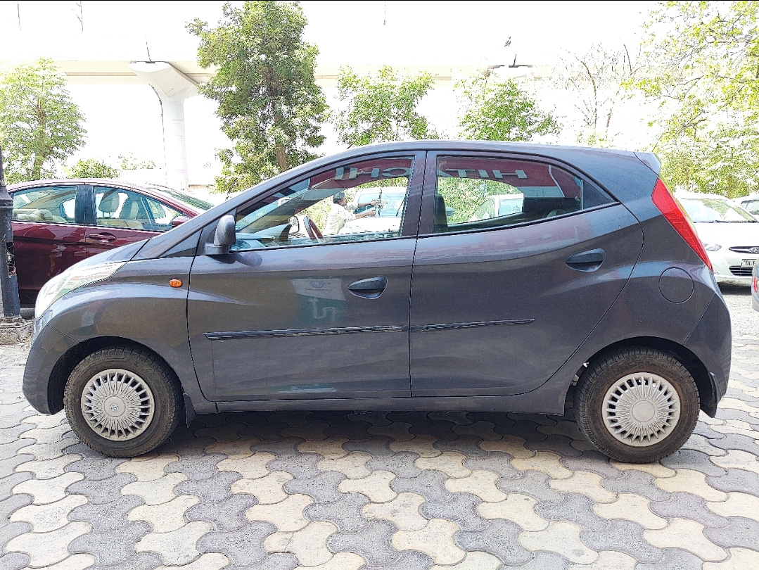 Hyundai Eon Era Plus - Mahindra First Choice