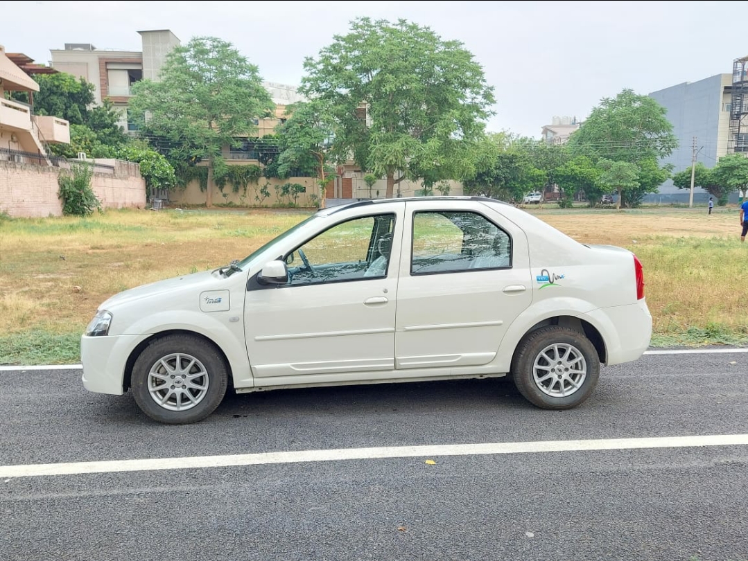 Used Mahindra e-Verito D4 in Gurgaon 2018 model, India at Best Price.