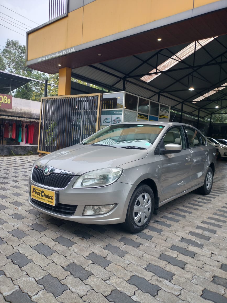 Used Skoda Rapid Ambition 1.6 TDI CR MT in Kottayam 2012 model, India ...