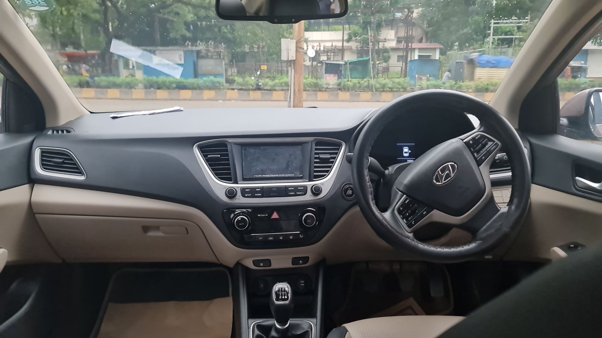 Hyundai Verna 1.6 Vtvt Sx O - Mahindra First Choice