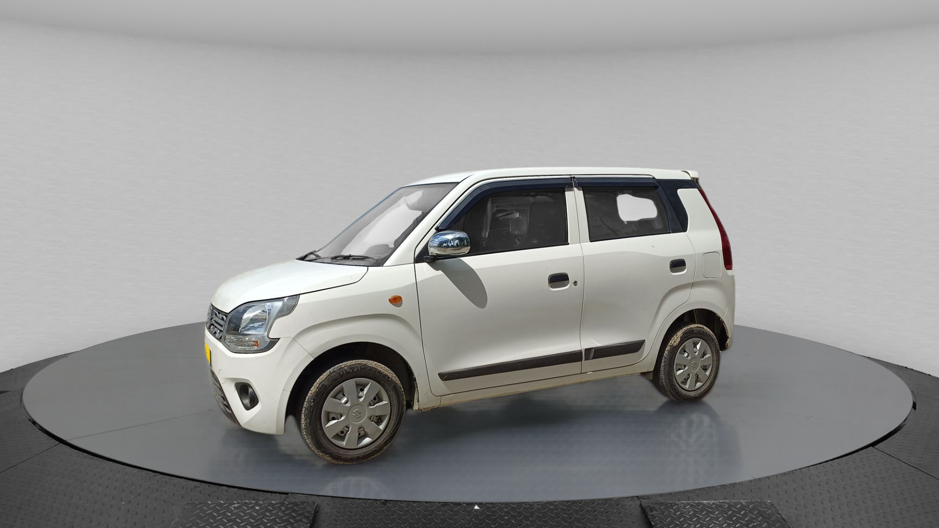 Used Maruti Suzuki Wagon R LXI 1.0 in Varanasi 2021 model, India at ...