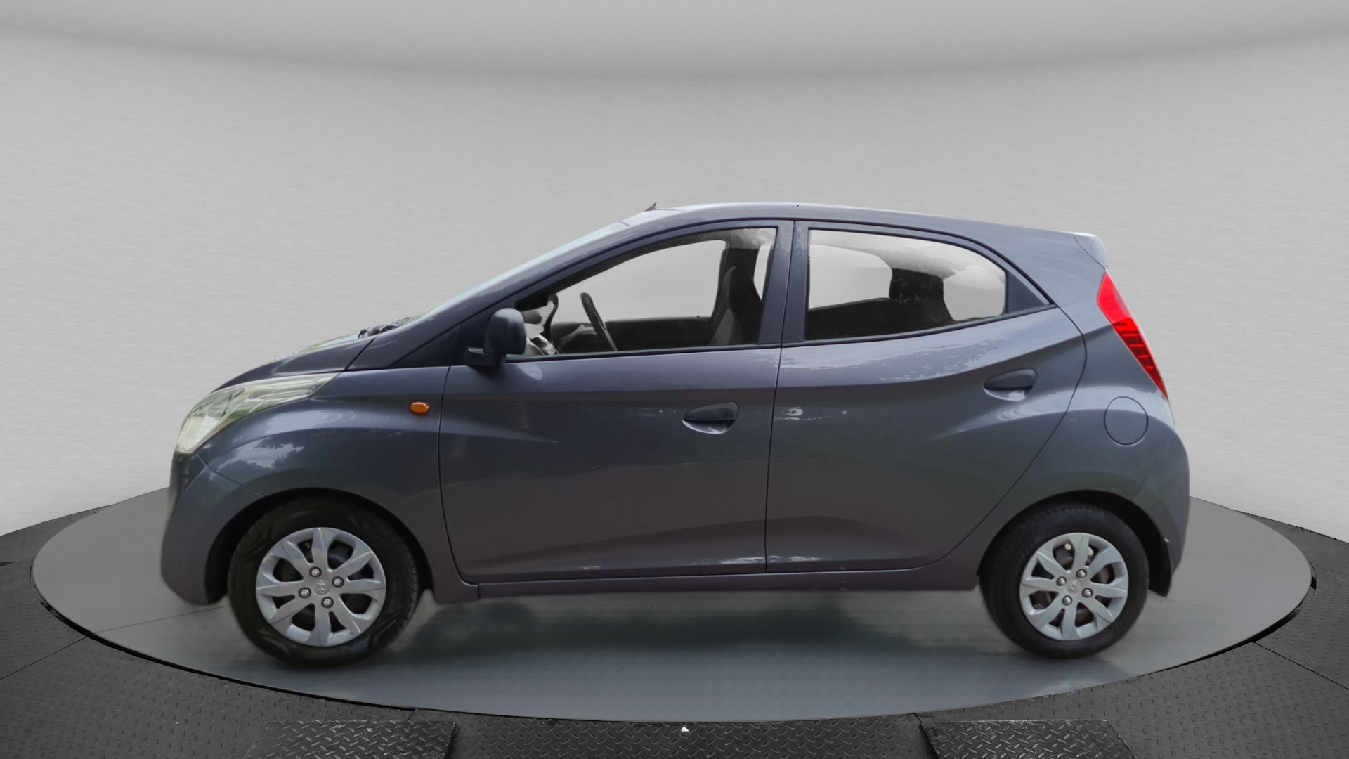 Hyundai Eon Magna Plus - Mahindra First Choice
