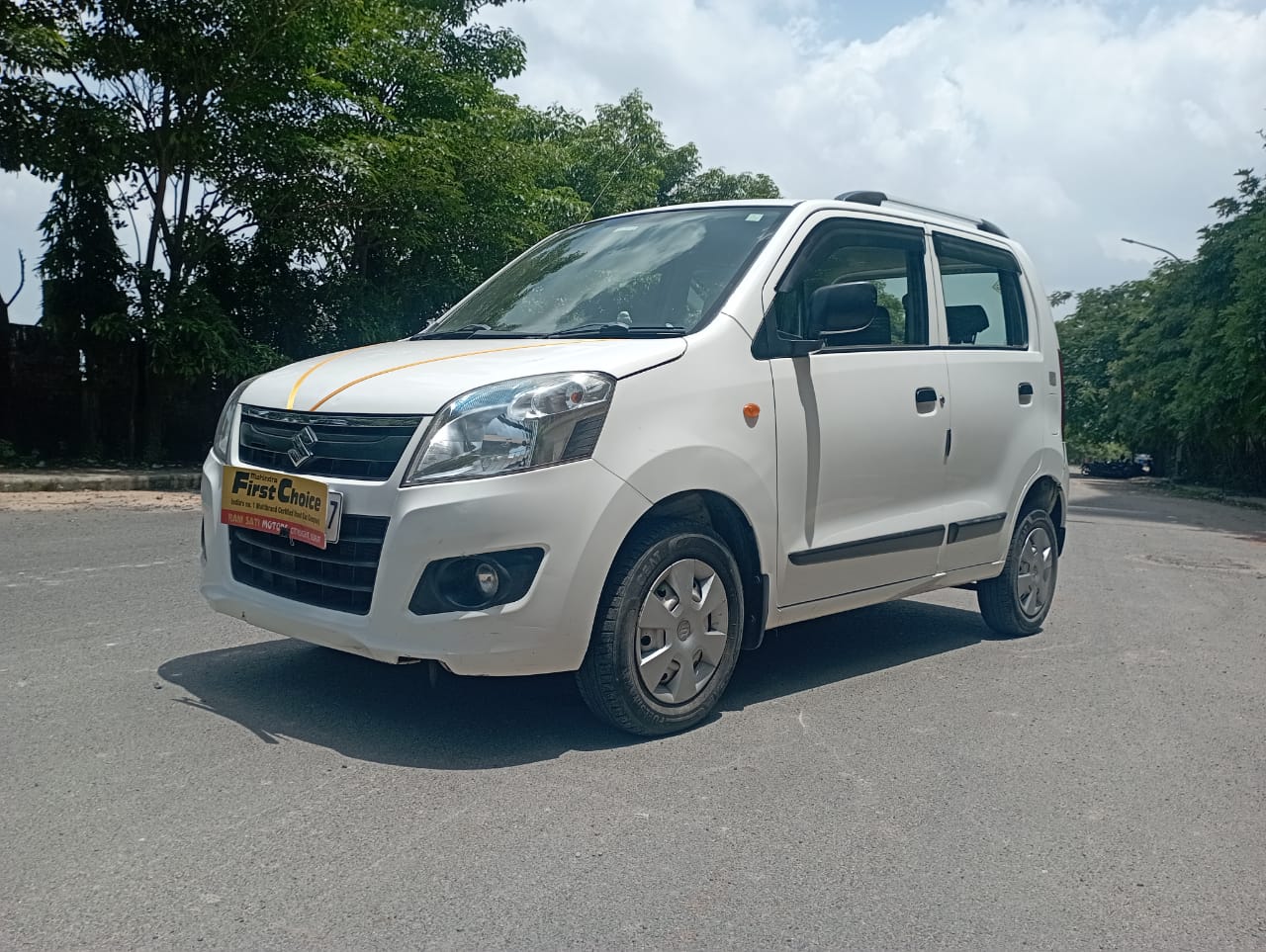 Used Maruti Suzuki Wagon R LXI CNG in Surat 2018 model, India at Best ...
