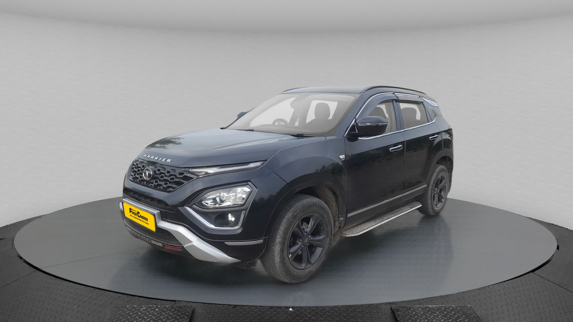 Used Tata Harrier XT in Faridabad 2019 model, India at Best Price.
