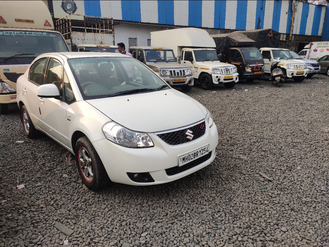 Used Maruti Suzuki SX4 VXI in Panvel 2011 model, India at Best Price.