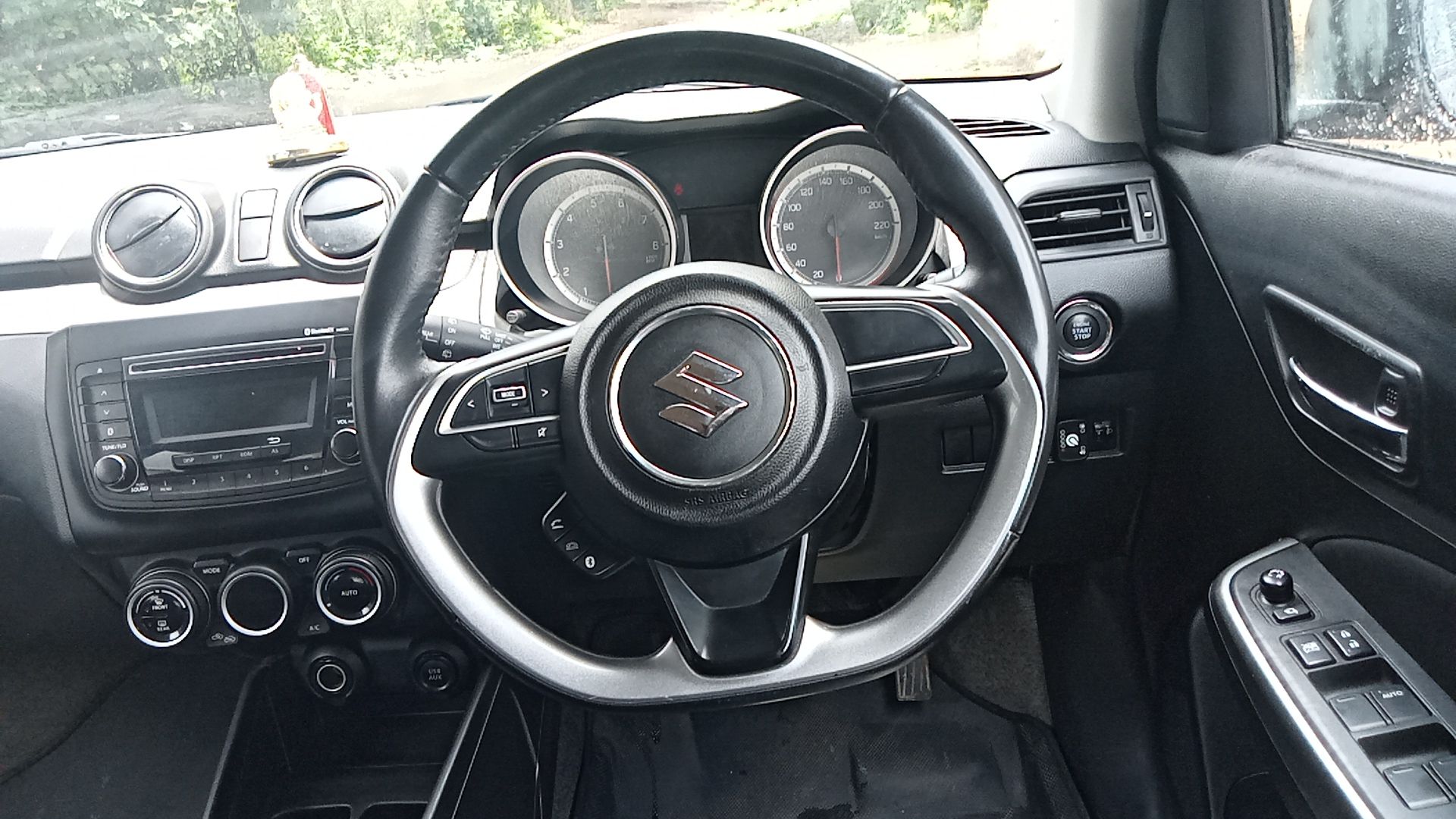 Used Maruti Suzuki Swift ZXI AGS BS IV in Pune 2020 model, India at ...