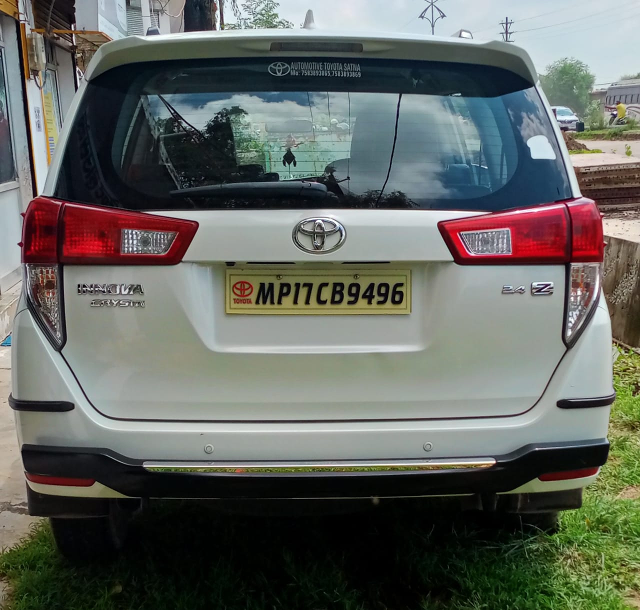 Used Toyota Innova Crysta Touring Sport Diesel MT in Rewa 2017 model ...