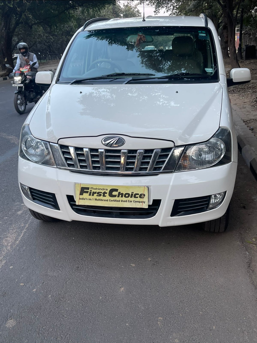 Used Mahindra Quanto C6 in Chandigarh 2014 model, India at Best Price.