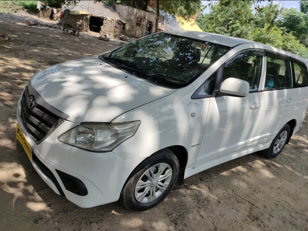 Used Toyota Innova Euro IV 2.5 GX 7 Seater in Jaunpur 2014 model, India ...