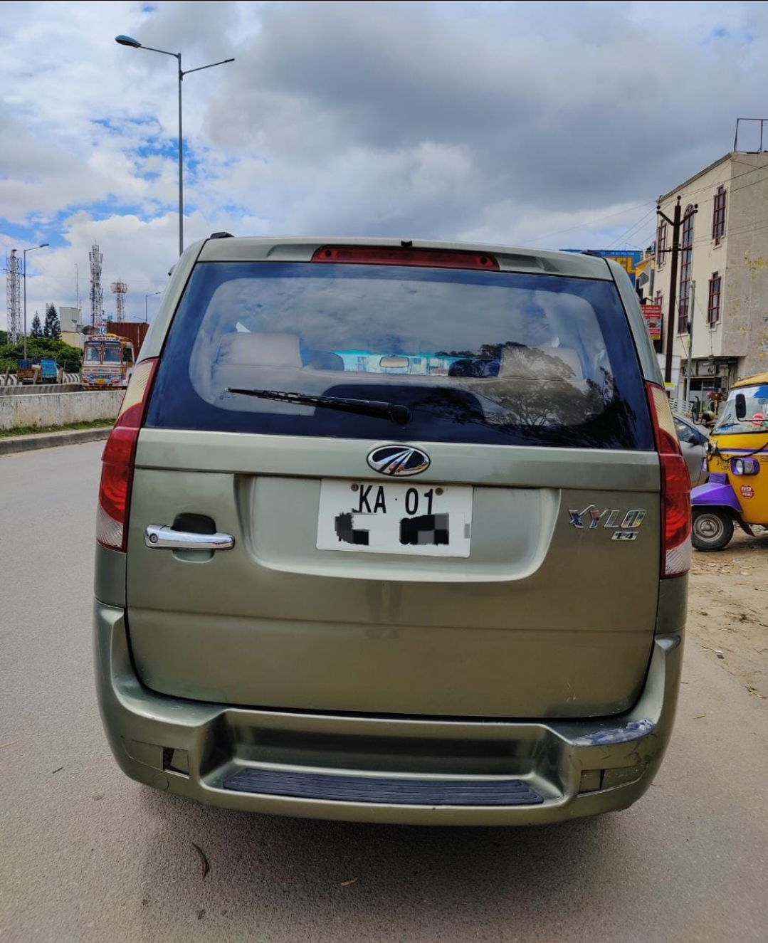 Used Mahindra Xylo E4 BS IV [2009-2012] in Hosur 2012 model, India at ...