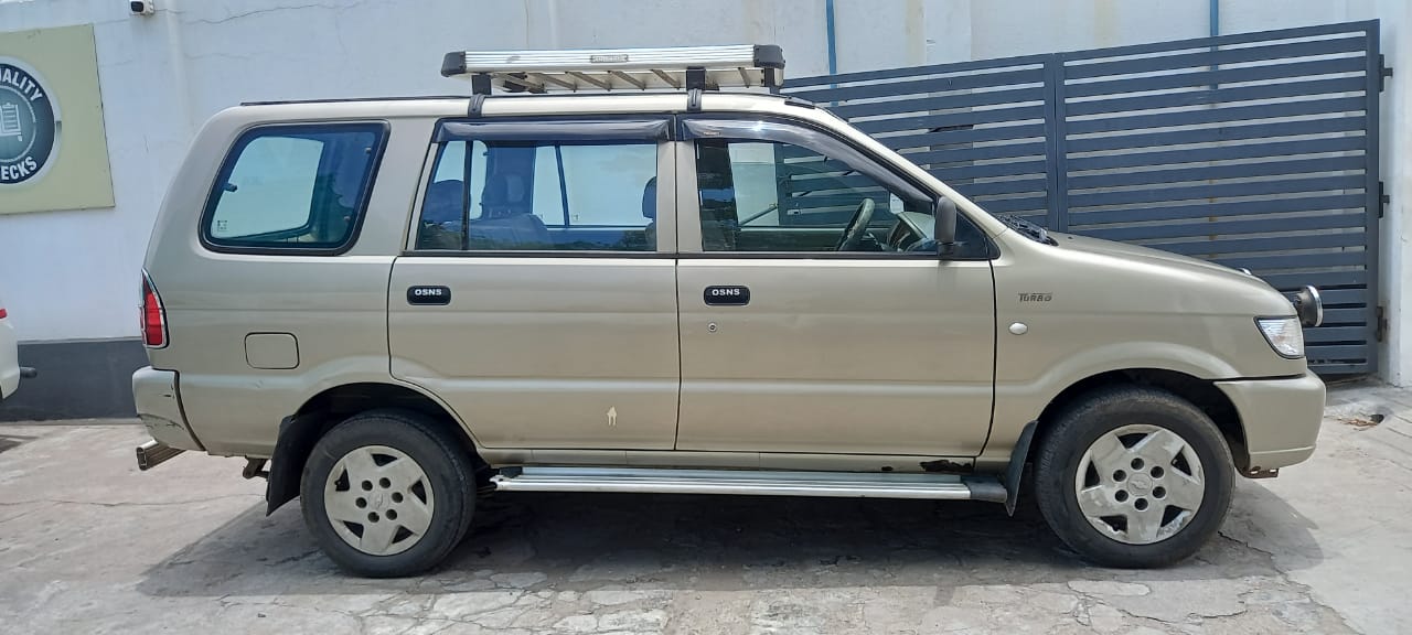 Used Chevrolet Tavera LS B3 10-Str BS-III in Pondicherry 2011 model ...