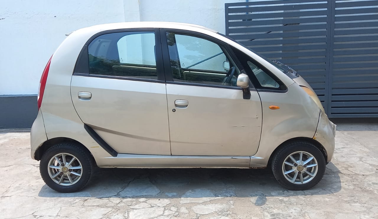 Used Tata Nano LX in Pondicherry 2011 model, India at Best Price.