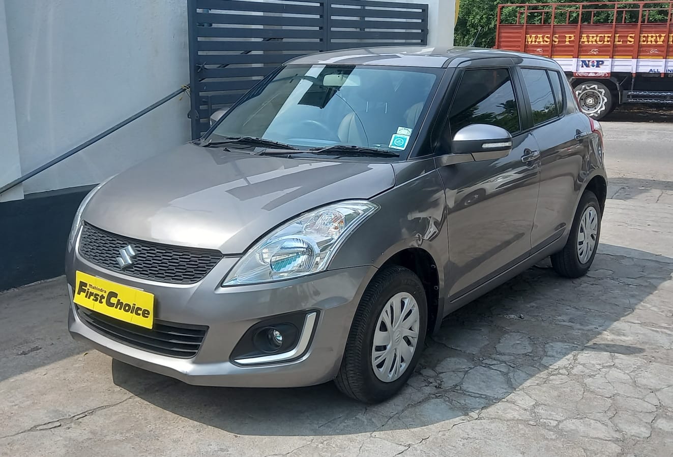 Used Maruti Suzuki Swift VXI BS IV in Pondicherry 2017 model, India at ...