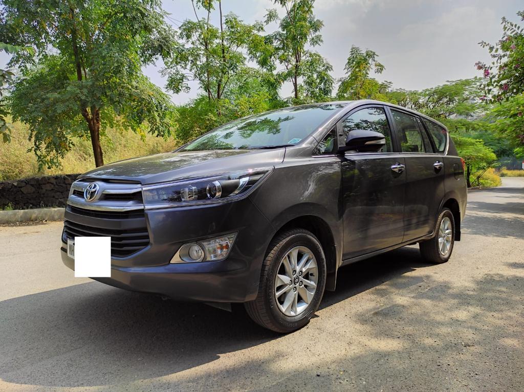Used Toyota Innova Crysta 2.4 VX MT 8-Seater BS IV in Nashik 2017 model ...