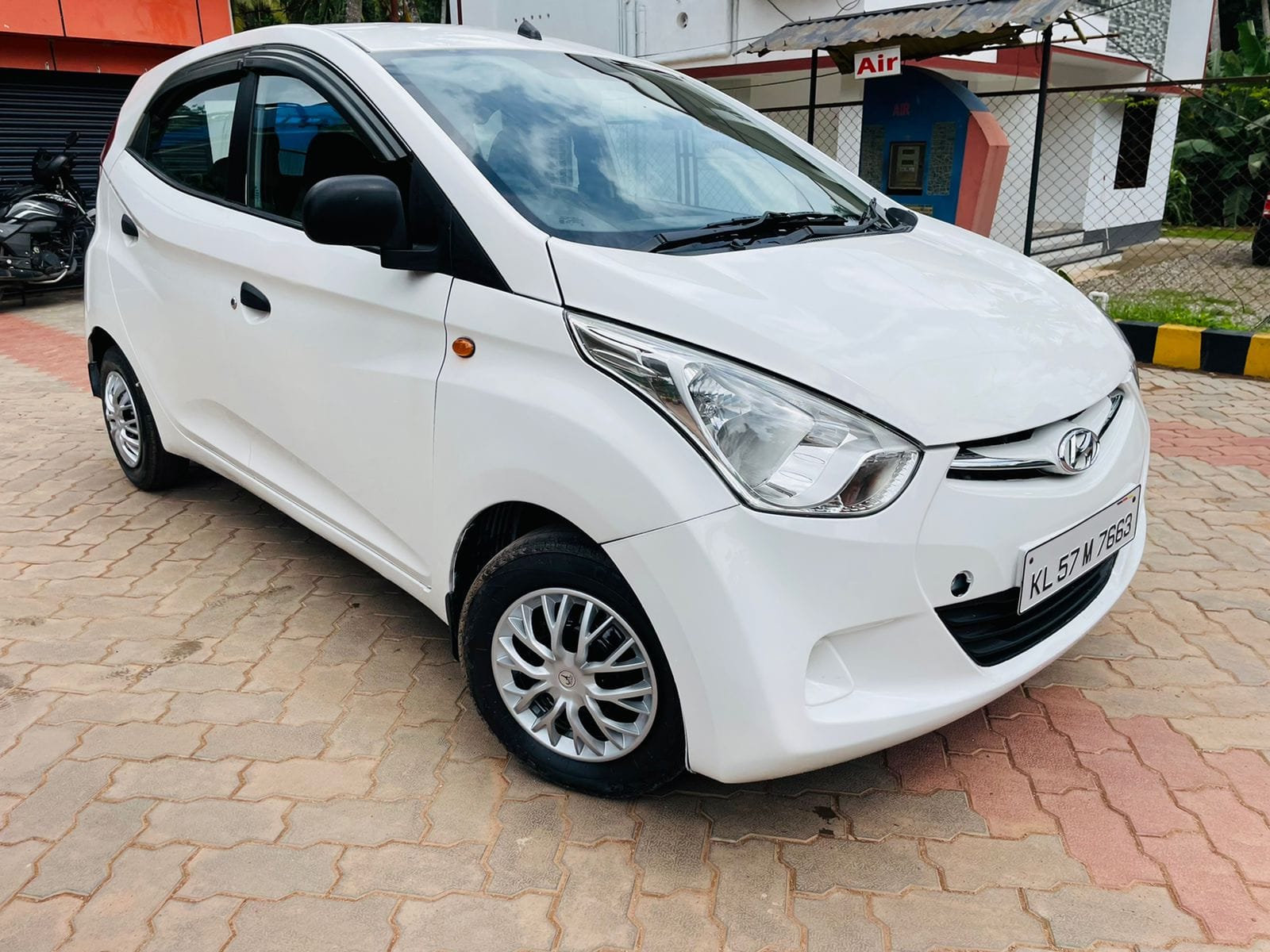 Used Hyundai EON Era Plus in Thiruvananthapuram 2015 model, India at ...