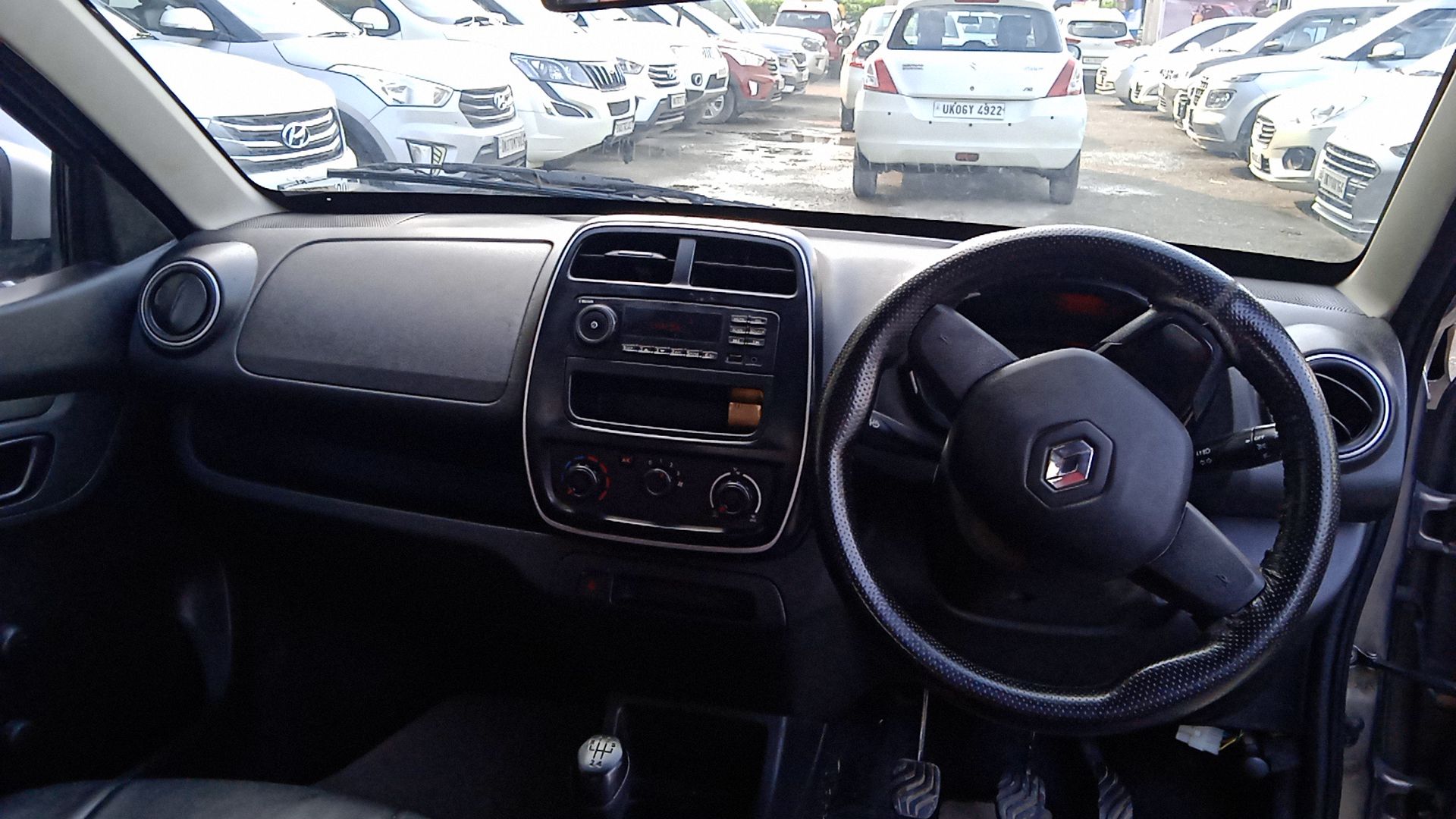 Used Renault Kwid RXL 1.0 in Dehradun 2018 model, India at Best Price.