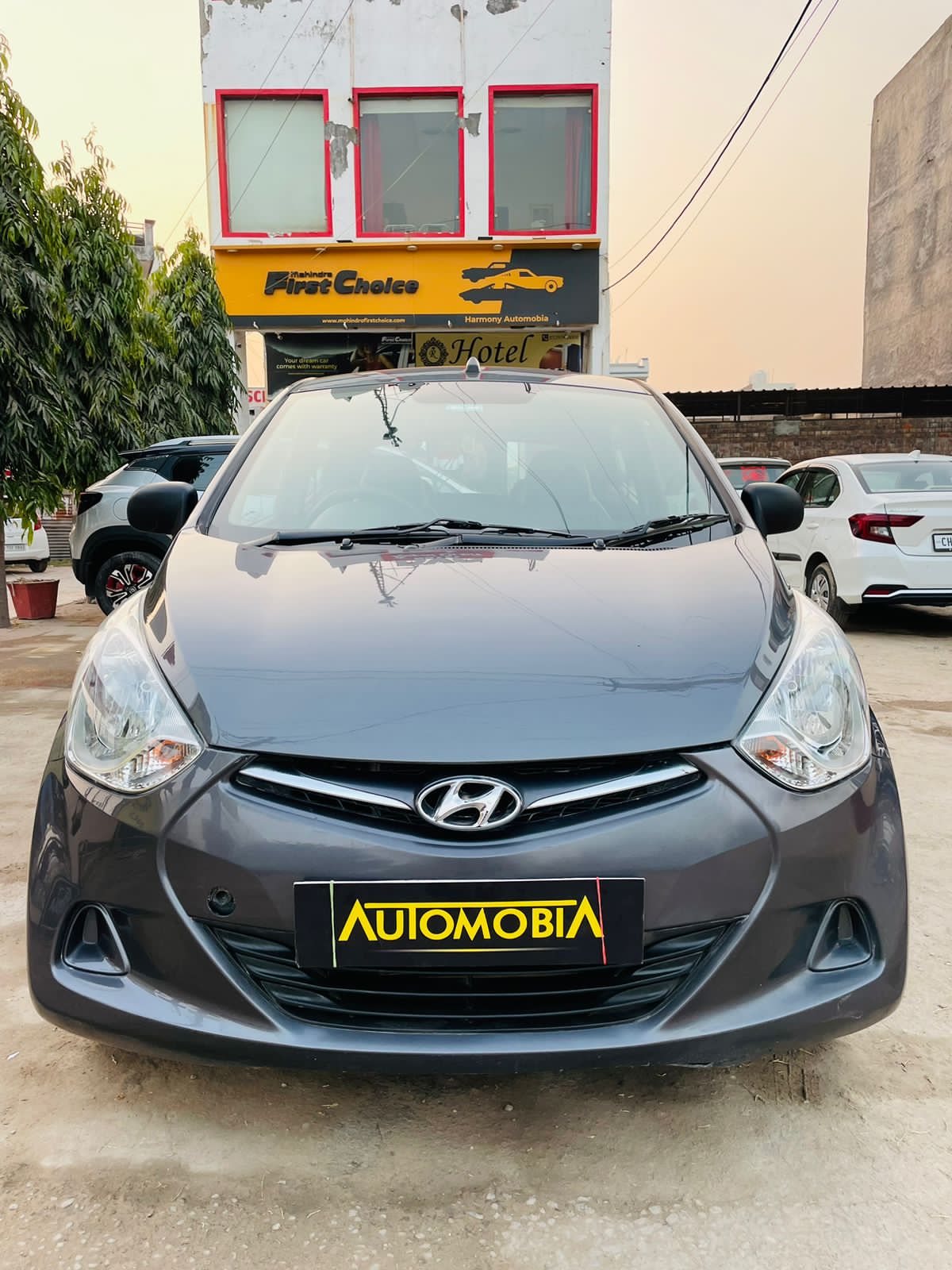 Used Hyundai EON Era Plus in Zirakpur 2016 model, India at Best Price.