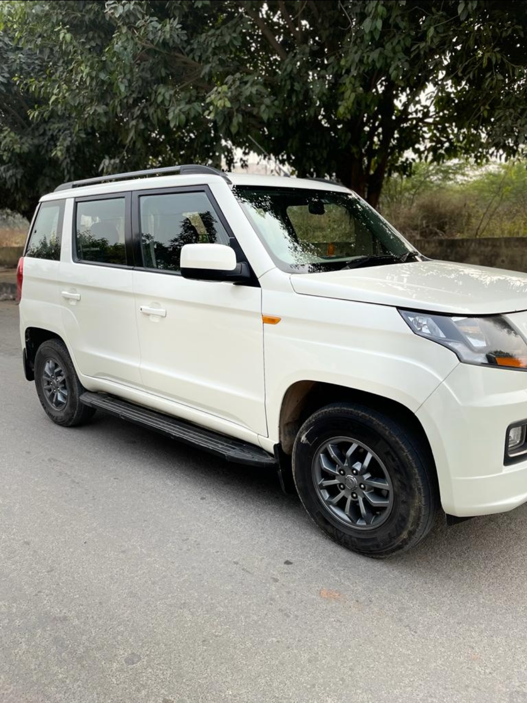 Used Mahindra TUV300 T10 100HP in New Delhi 2017 model, India at Best ...