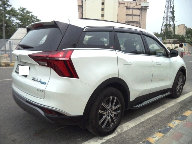 Used Mahindra XUV700 AX3 Petrol 5 STR in New Delhi 2021 model, India at ...