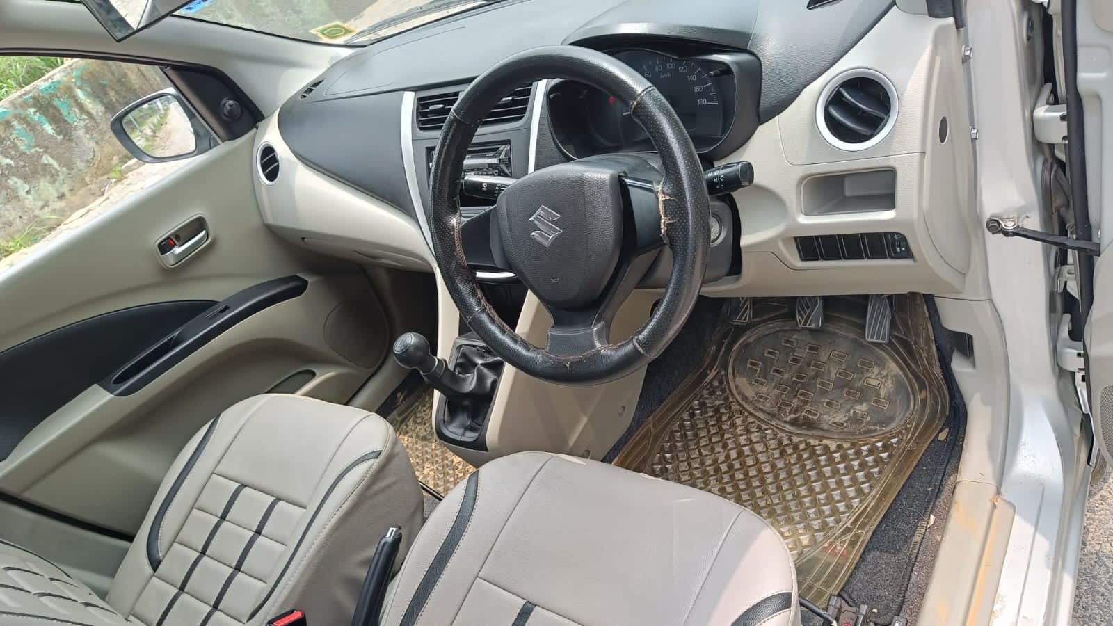 Maruti Suzuki Celerio Vxi Interior