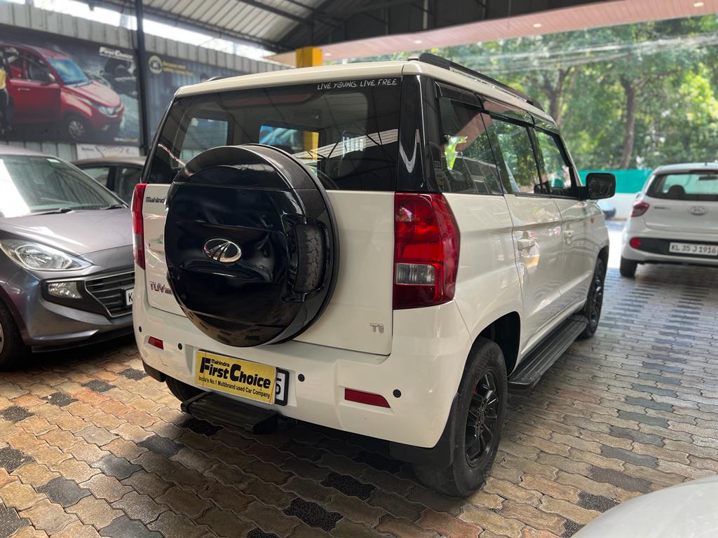 Mahindra Tuv 300 T8 Mhawk 100 - Mahindra First Choice