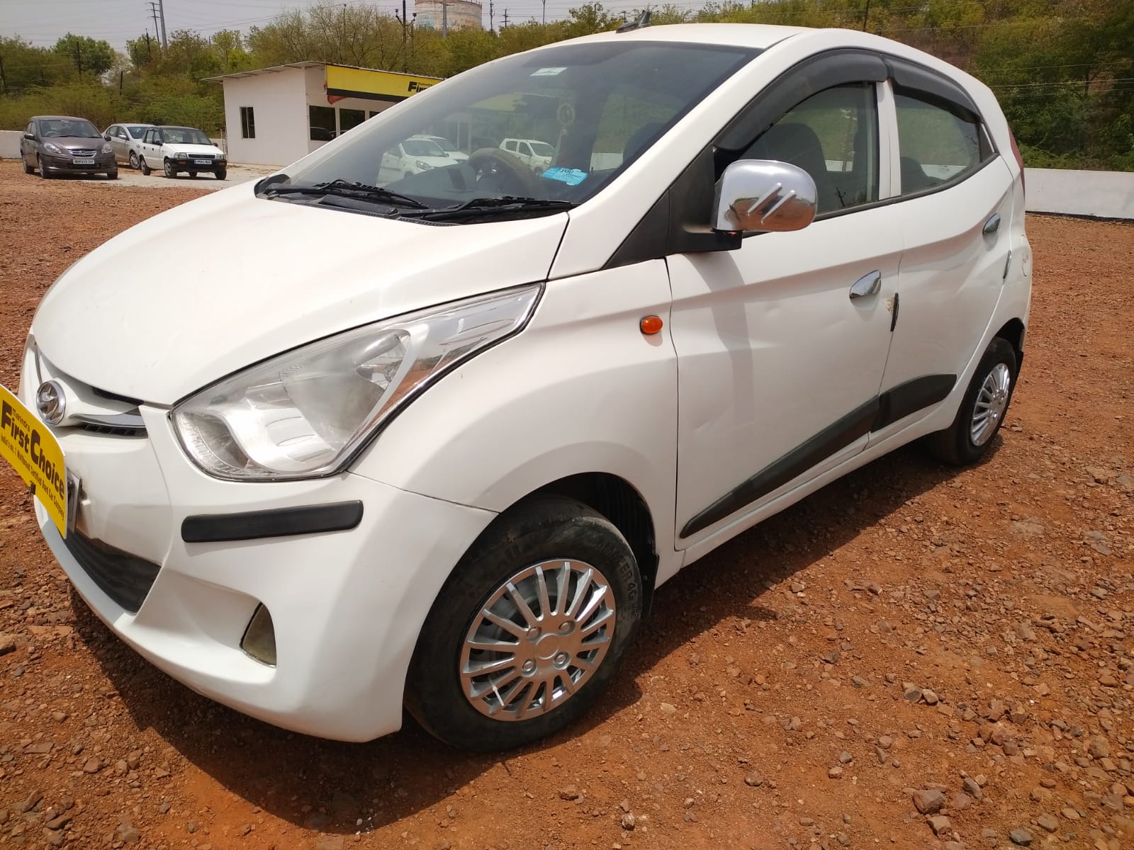Used Hyundai EON Era Plus in Gwalior 2016 model, India at Best Price.
