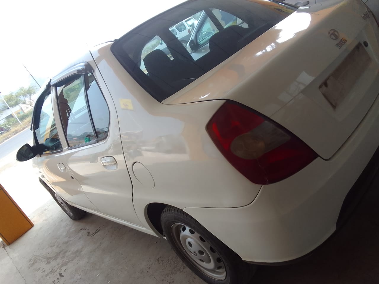Used Tata Indigo eCS LS TDI BS III in Hazaribagh 2015 model, India at ...