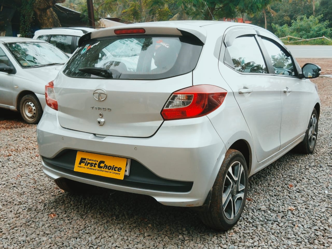 Used Tata Tiago Revotron XZ in Kannur 2021 model, India at Best Price.