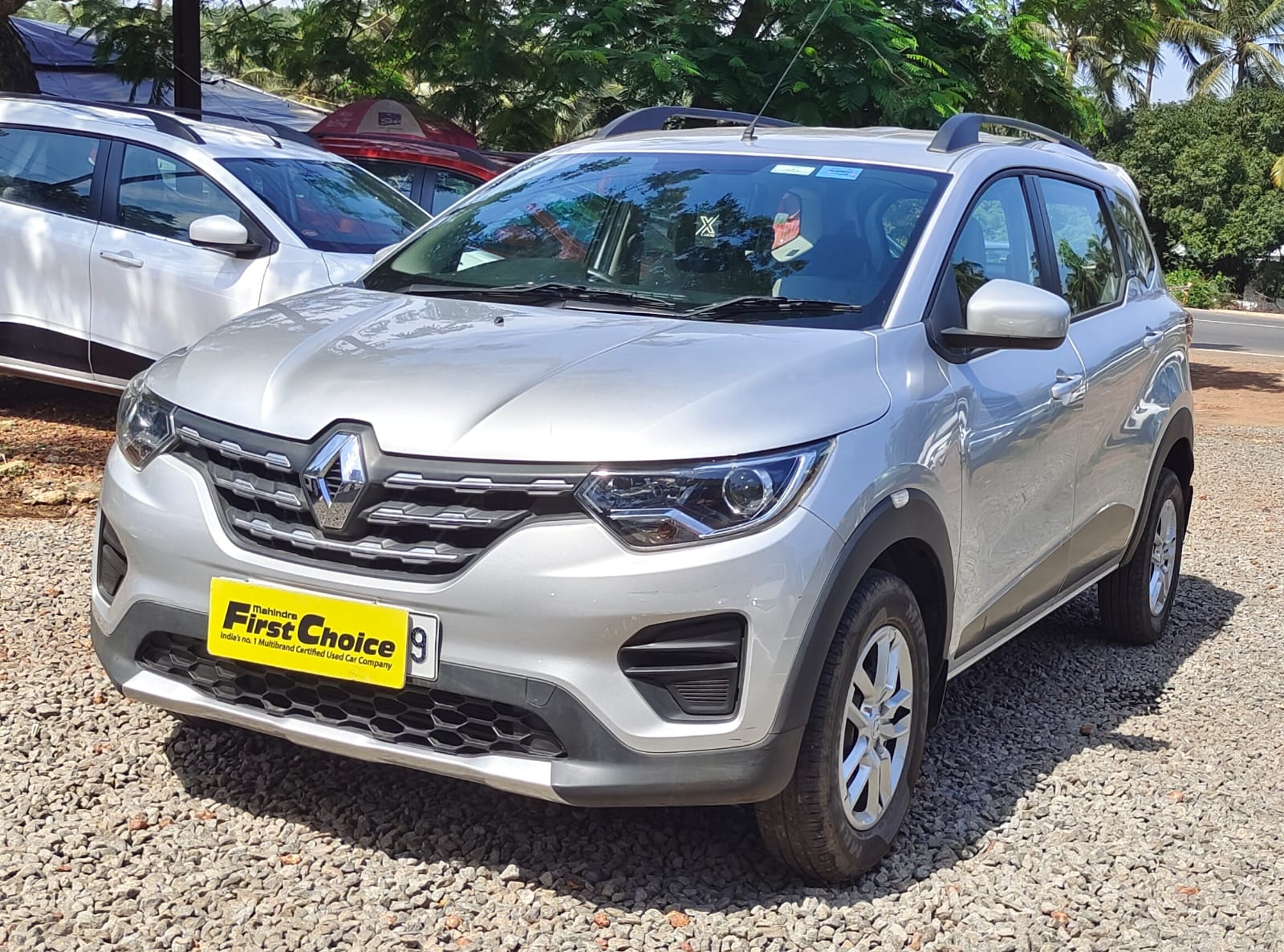 Used Renault Triber RXT in Kannur 2019 model, India at Best Price.