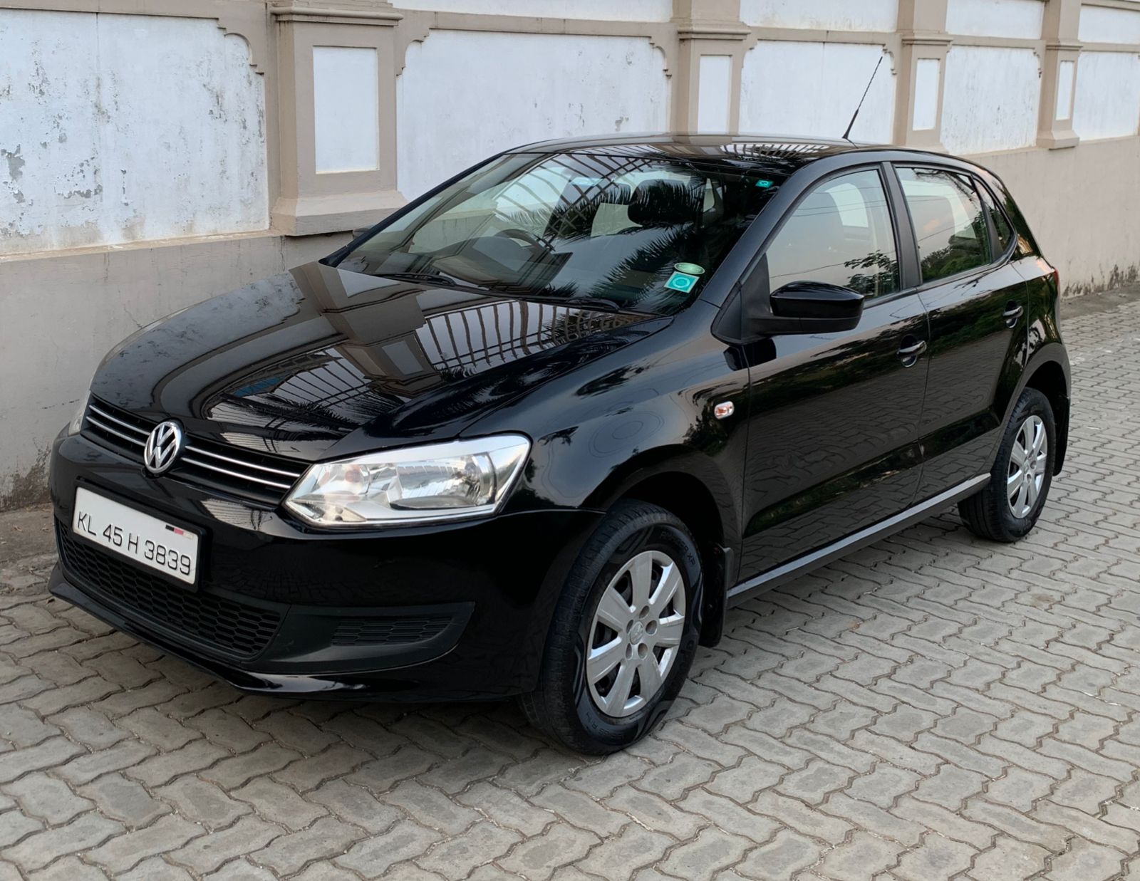 Volkswagen Polo(2012-2014) Trendline 1.2L D - Mahindra First Choice