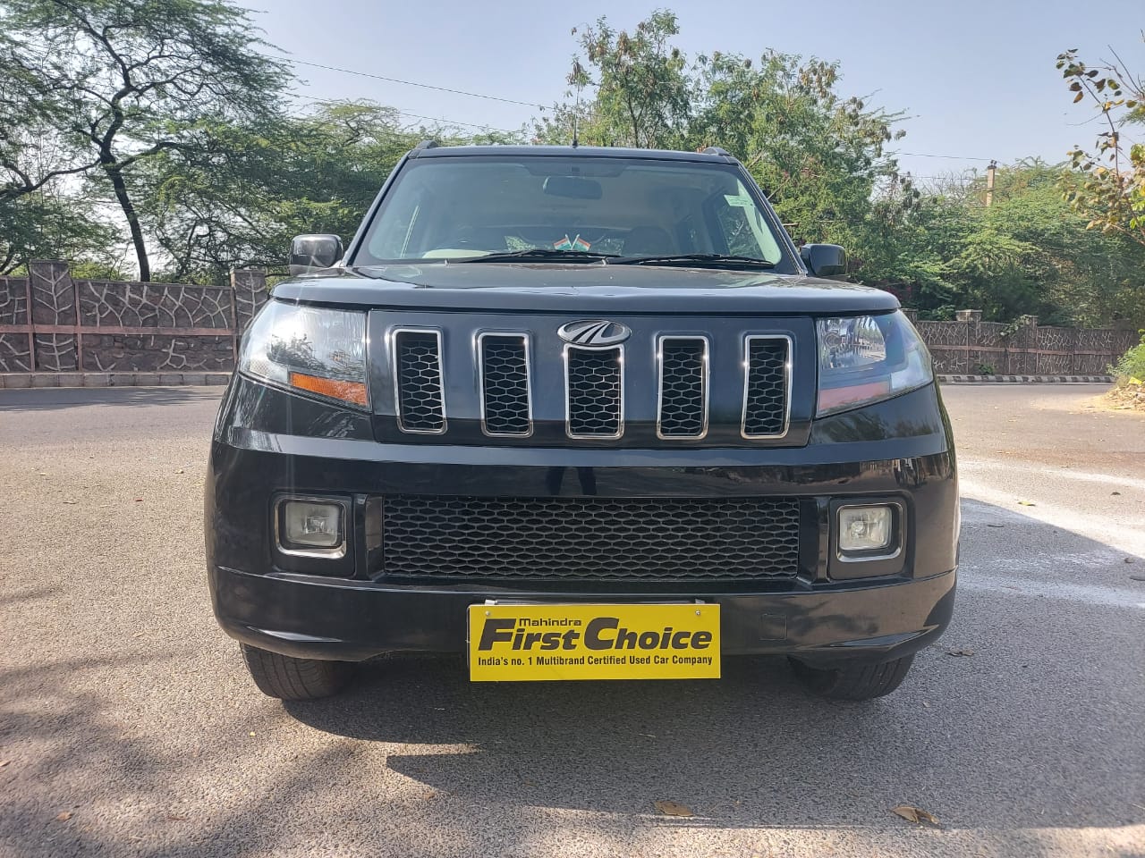 Used Mahindra TUV300 T10 100HP in New Delhi 2019 model, India at Best ...
