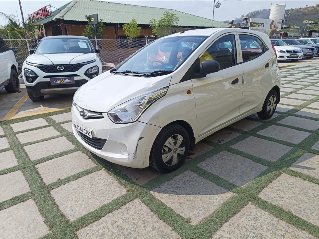 Used Hyundai EON Era in Pune 2015 model, India at Best Price.