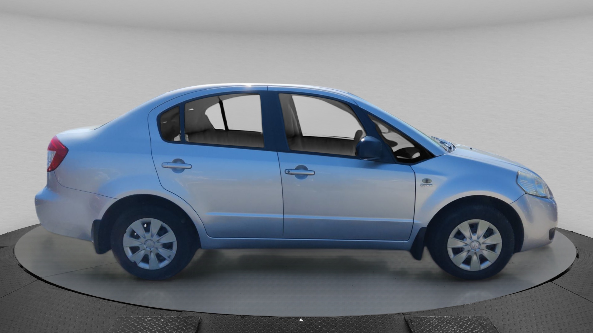 Used Maruti Suzuki SX4 VDI in Pune 2012 model, India at Best Price.