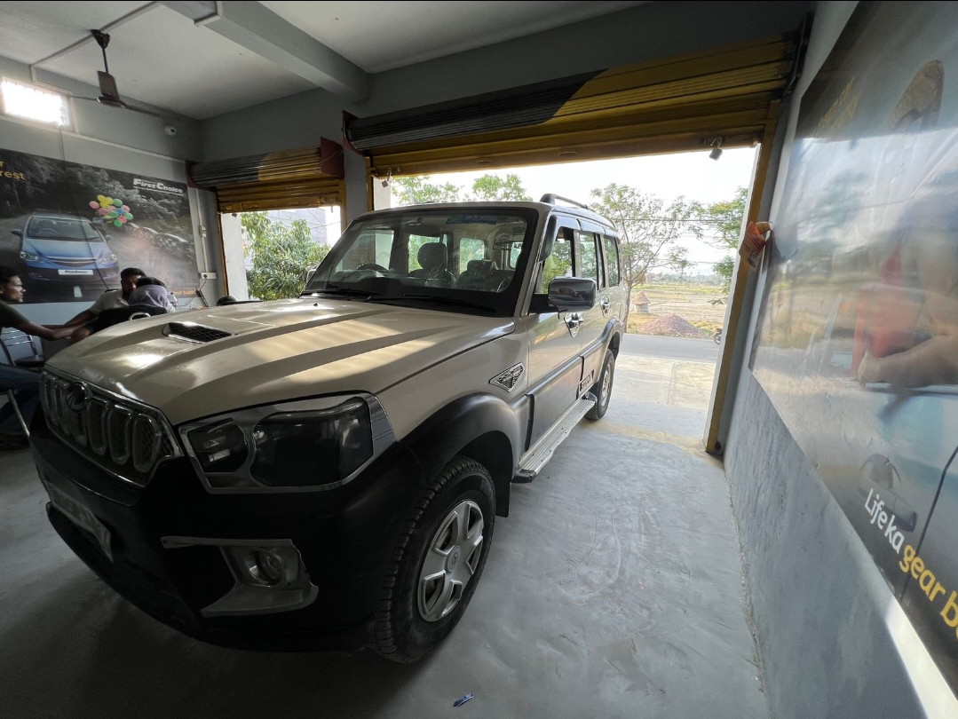 Used Mahindra Scorpio S3 2WD BS IV in Siwan 2018 model, India at Best ...