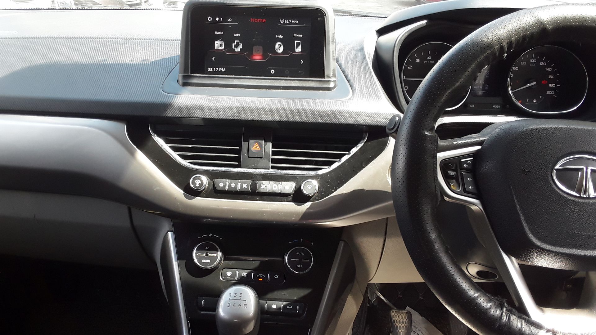 Used Tata Nexon Revotron XZ Plus in Surat 2017 model, India at Best Price.