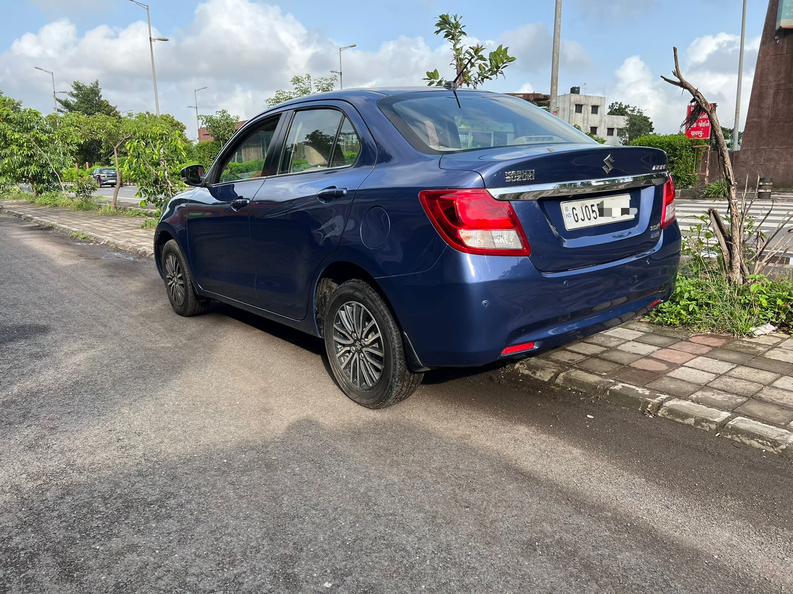 Used Maruti Suzuki Dzire Zdi Plus AGS in Surat 2017 model, India at ...
