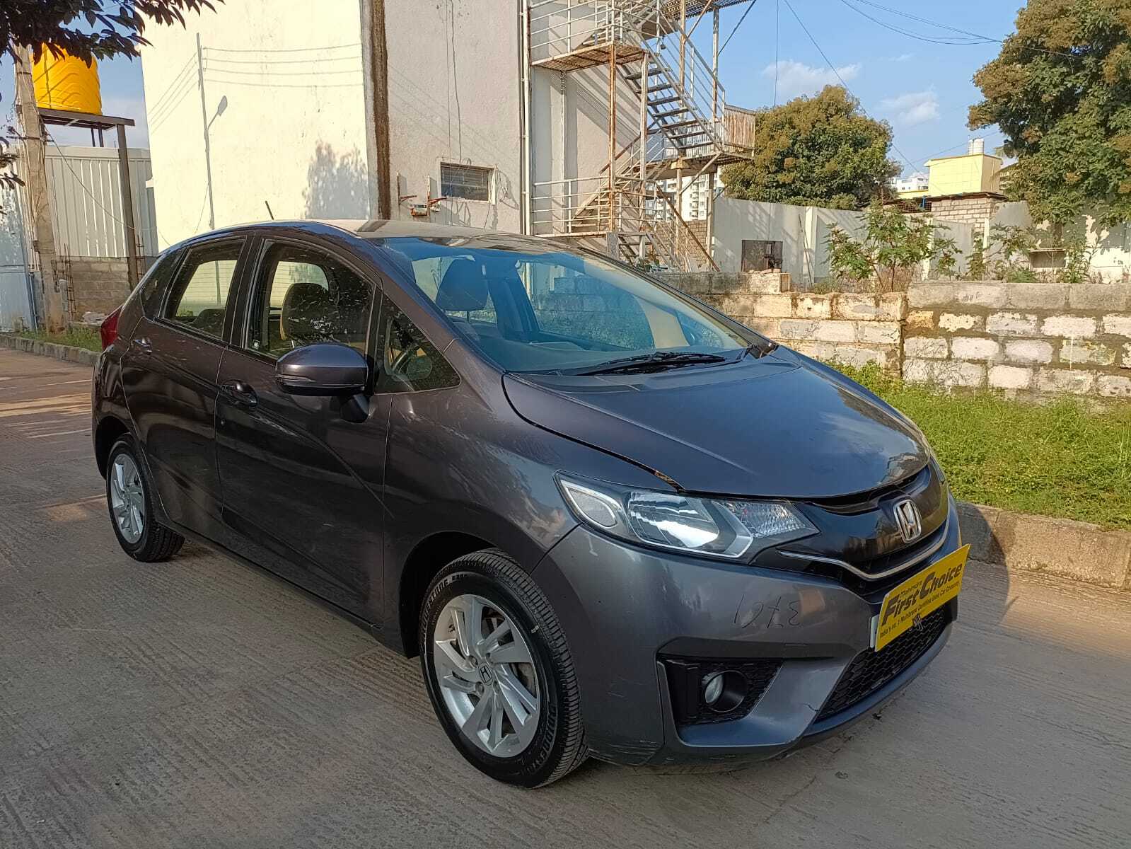 Honda Jazz 1.2 V Cvt I Vtec Bsiv - Mahindra First Choice