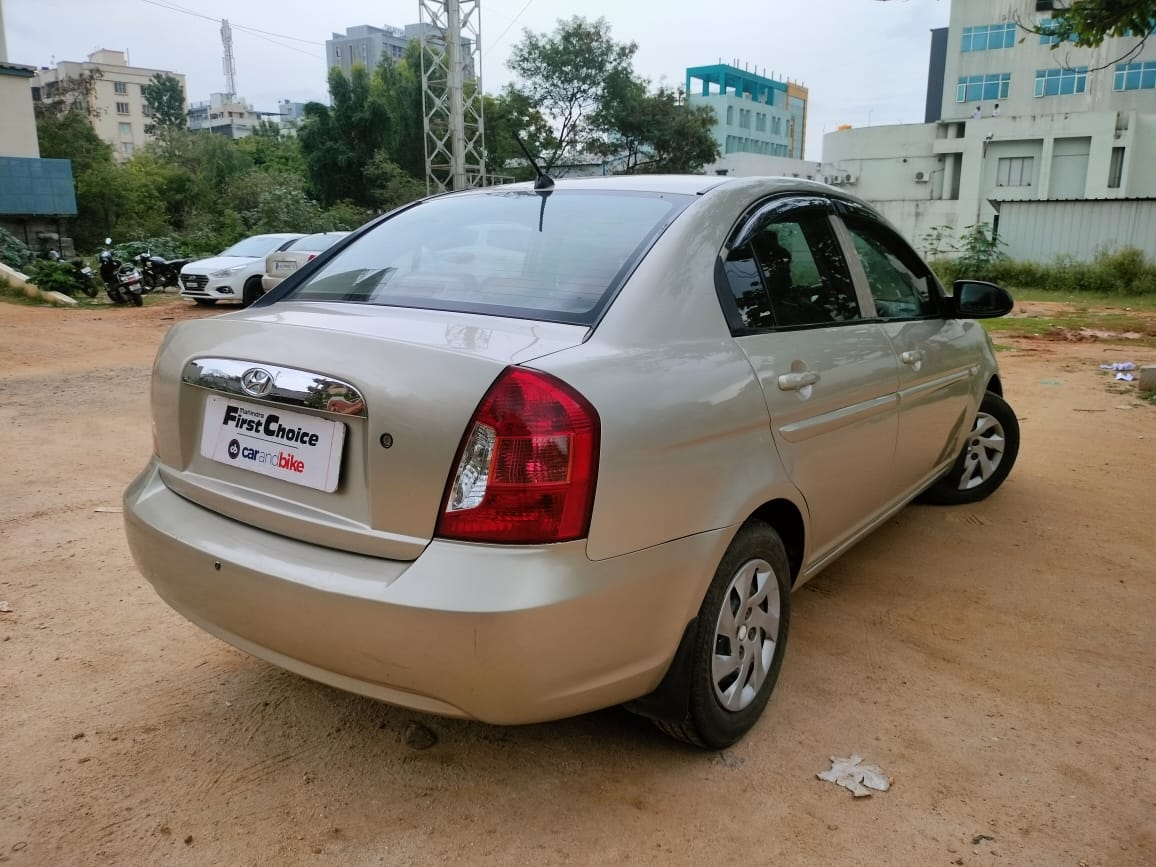 Hyundai Verna Vgt Crdi 1.5 - Mahindra First Choice