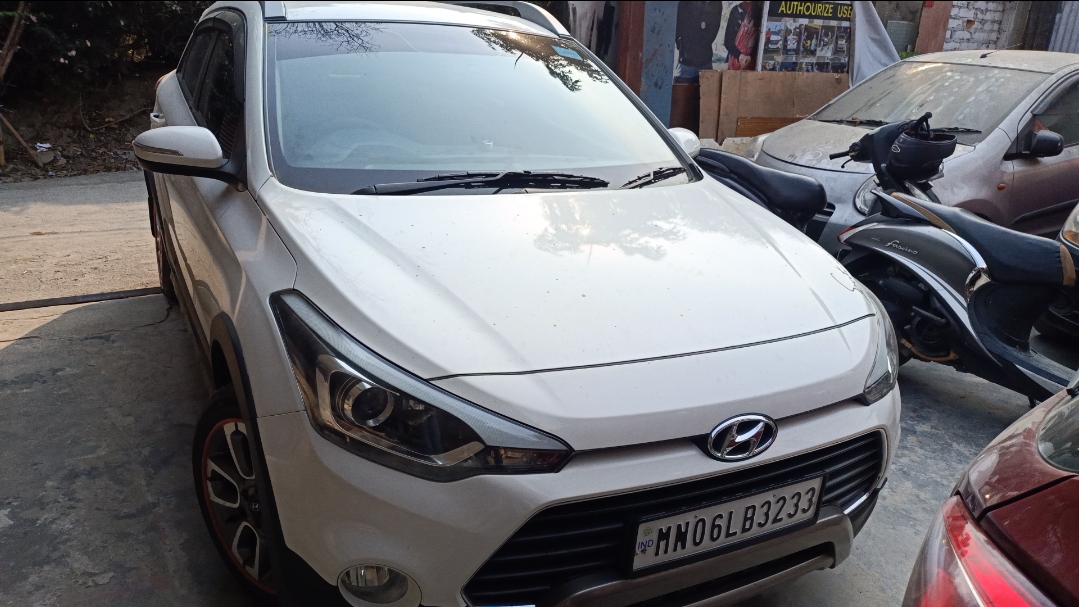 Used Hyundai i20 Active 1.2 Base in Imphal 2015 model, India at Best Price.