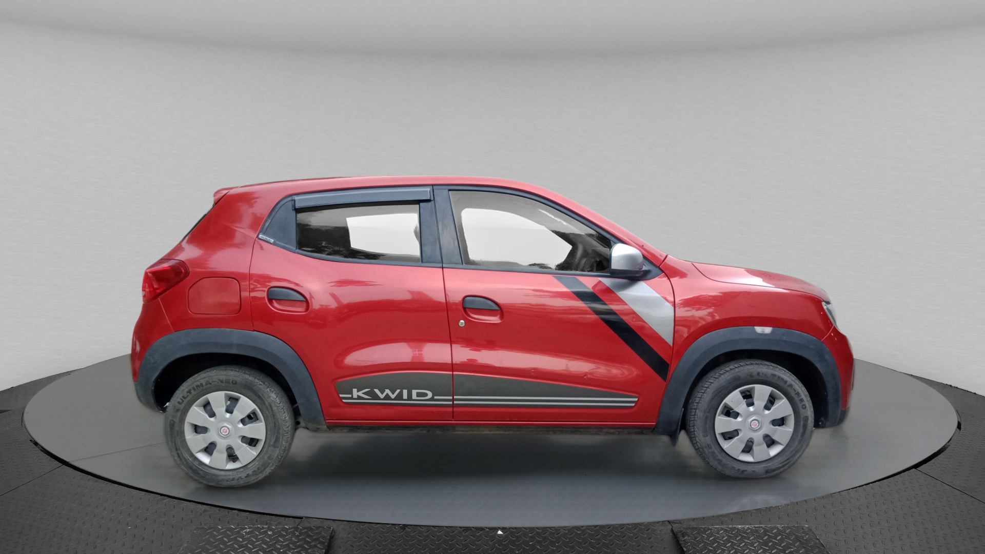 Used Renault Kwid RXT 1.0 BS IV in Noida 2019 model, India at Best Price.